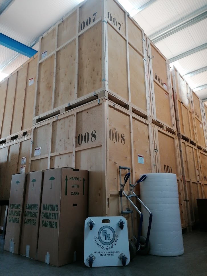 Short and Long-Term Storage - Russells Removals